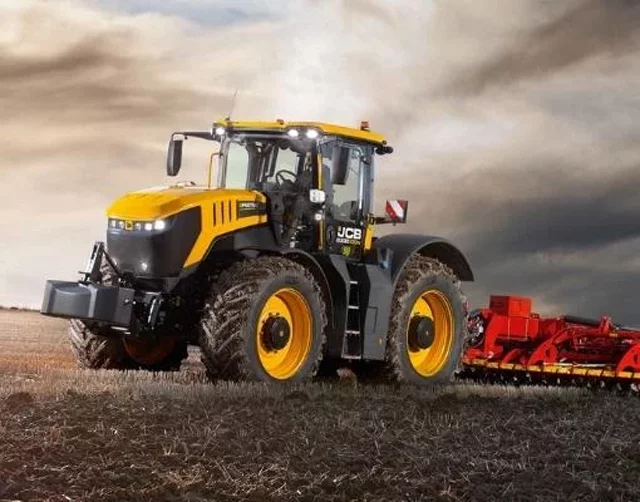 Découvrez le nouveau JCB FASTRAC iCON | M3 Agri
